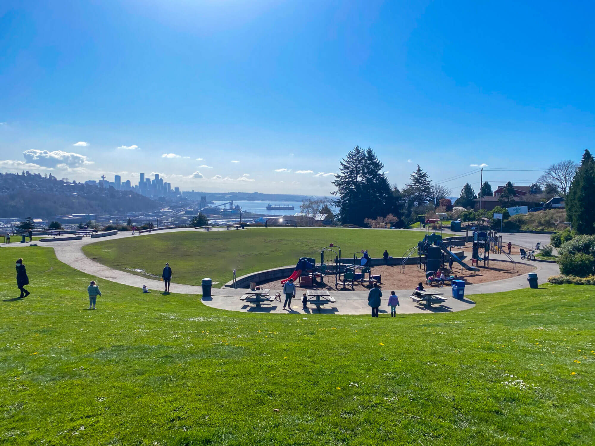 Ella Bailey Park in Seattle: Neighborhood Gem with Stunning Views